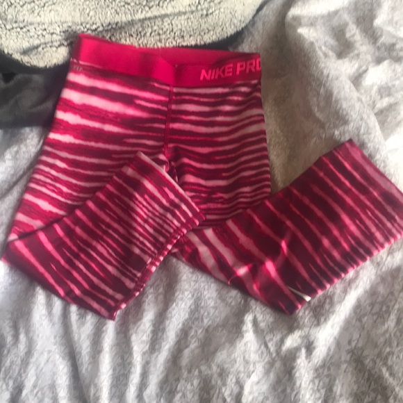 Nike | Pants & Jumpsuits | Nike Pro Workout Capris | Poshmark